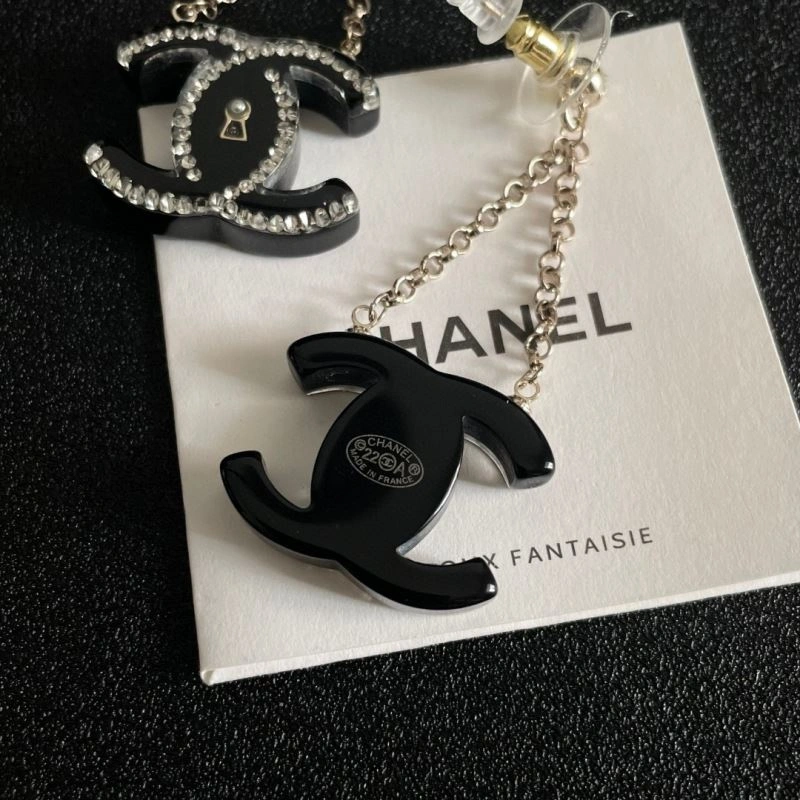 Low-cost Chanel Earrings