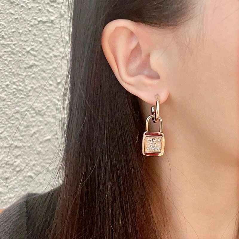 Perfect replica Chanel Earrings