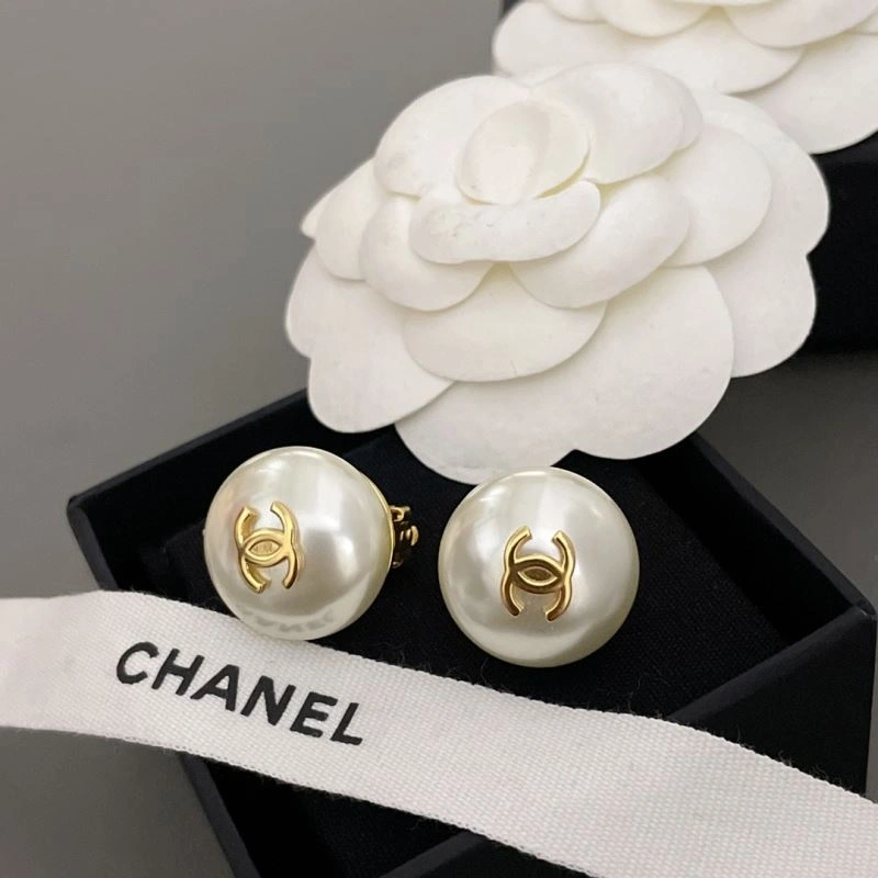 High accuracy Chanel Earrings