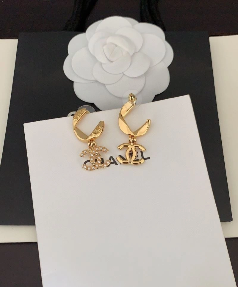 Low-cost Chanel Earrings