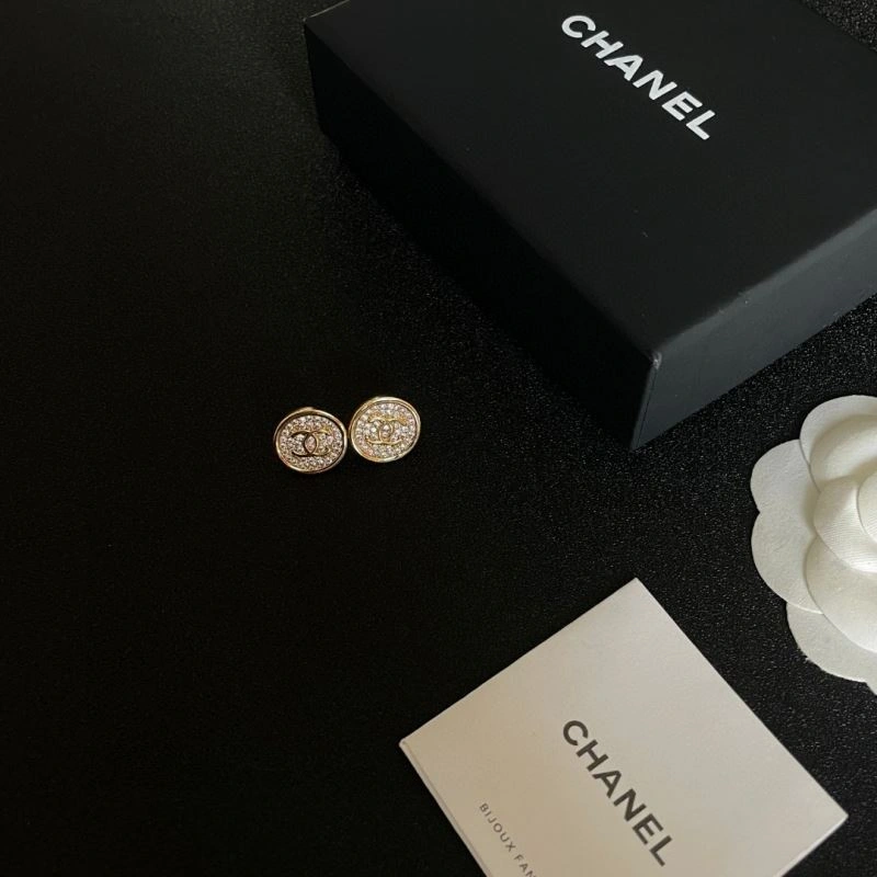 Top mirror Chanel Earrings
