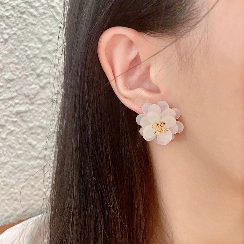 Top match Chanel Earrings