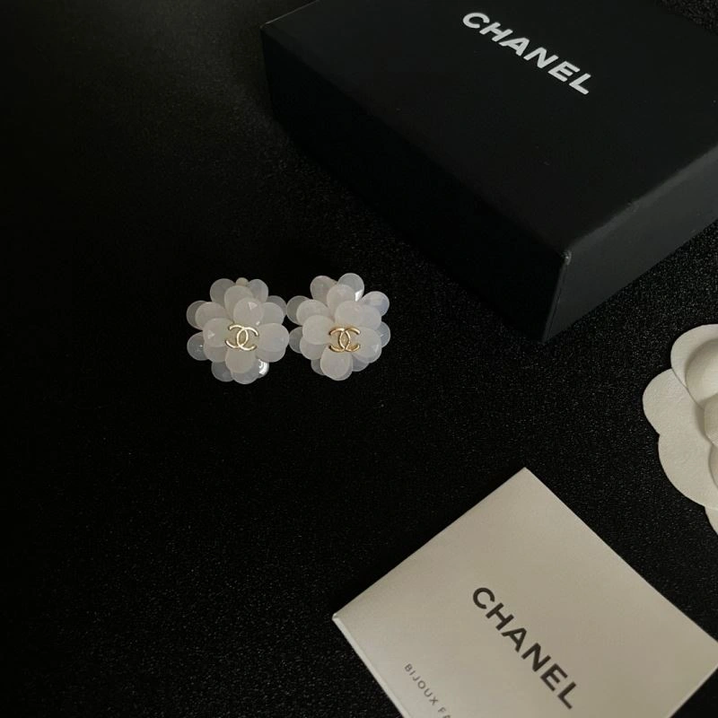 Top match Chanel Earrings
