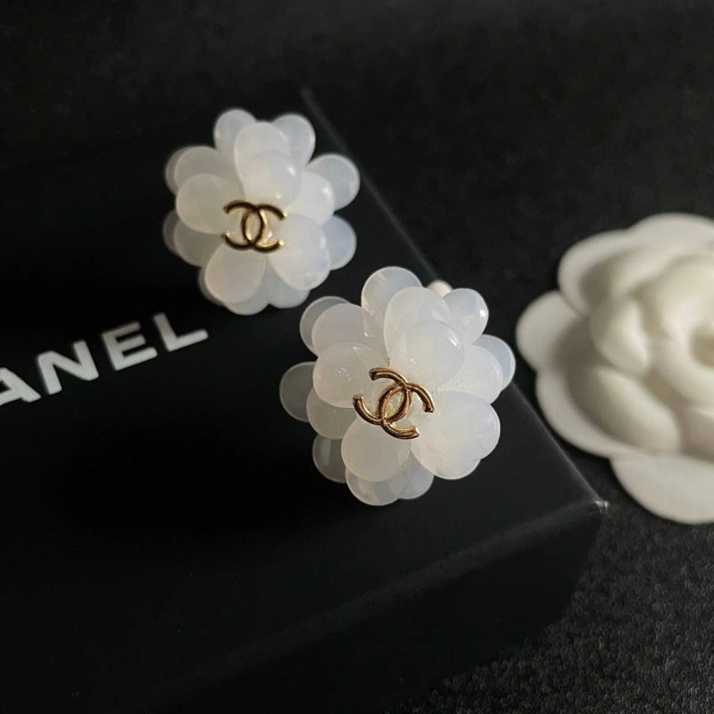Top match Chanel Earrings