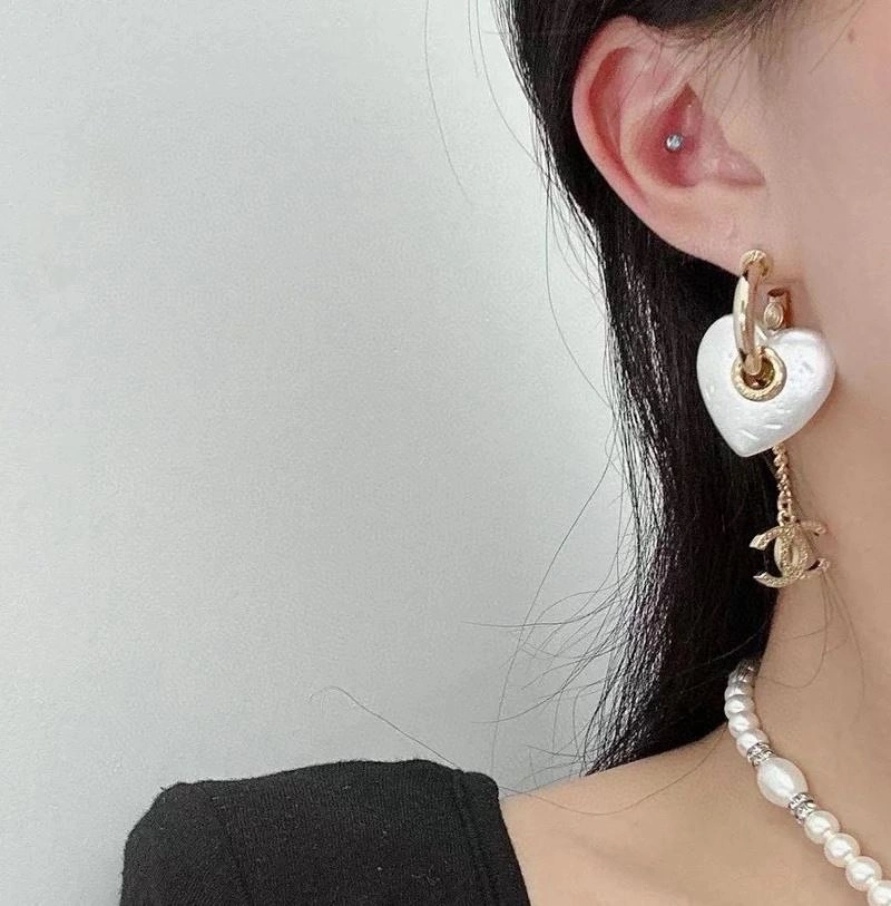 Low-cost Chanel Earrings