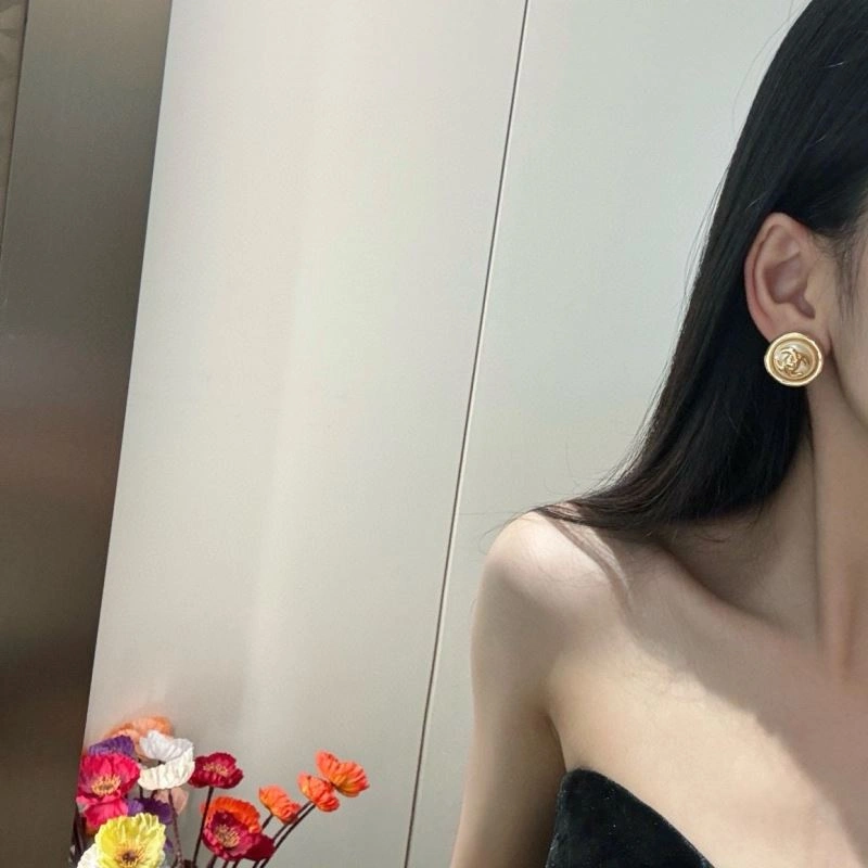 Low-cost Chanel Earrings
