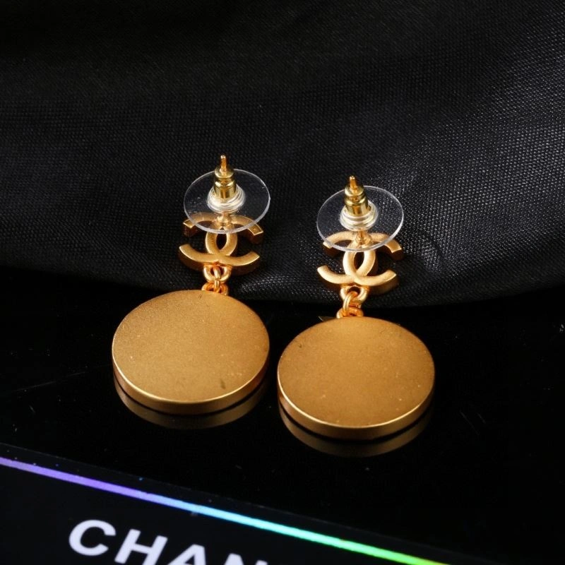 Top mirror Chanel Earrings