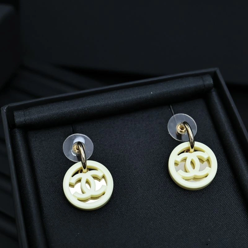 Top match Chanel Earrings