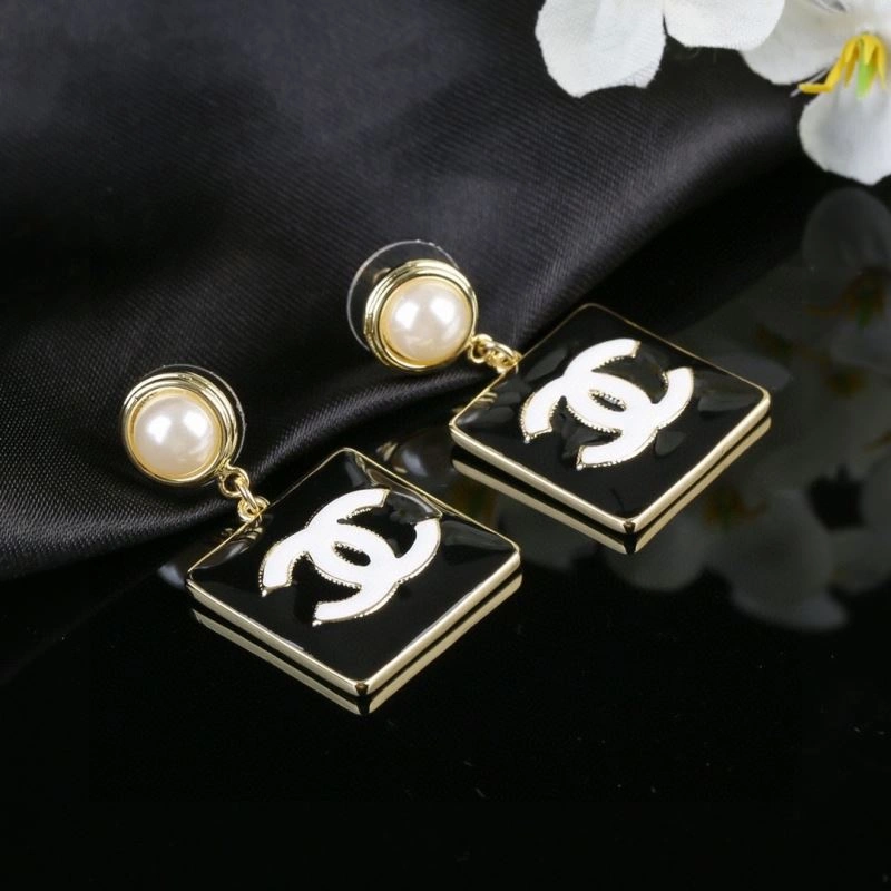 High fidelity Chanel Earrings