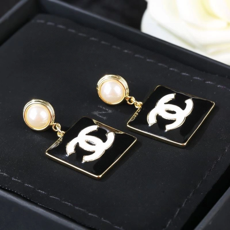 High fidelity Chanel Earrings
