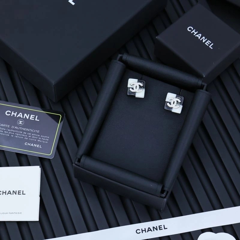 Low-cost Chanel Earrings