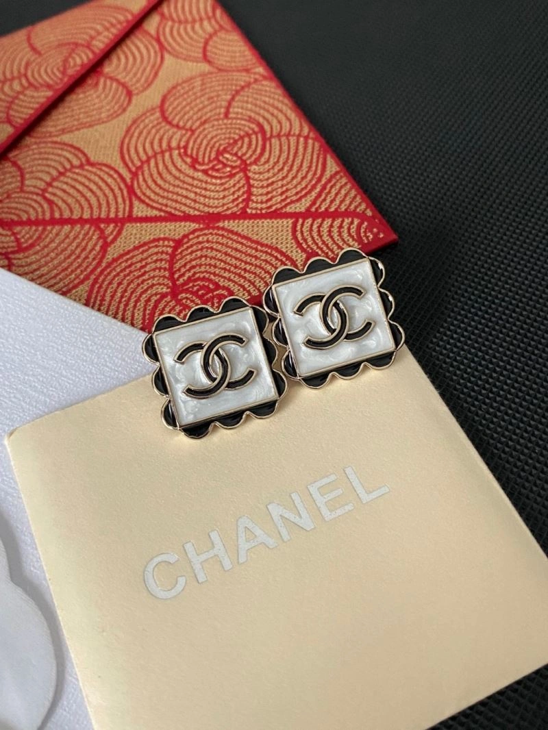 Brand-authenticated Chanel Earrings