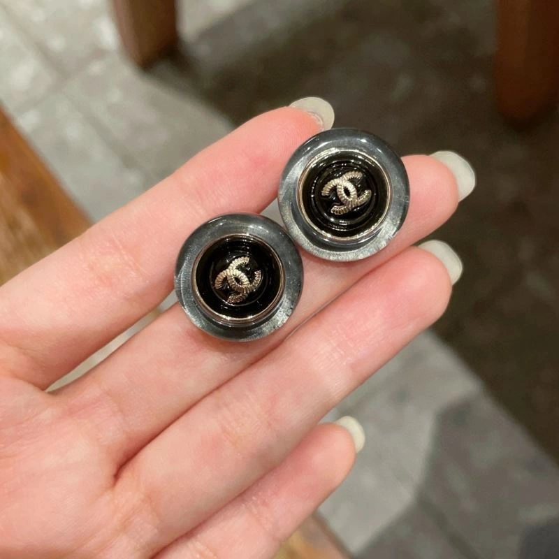 High fidelity Chanel Earrings