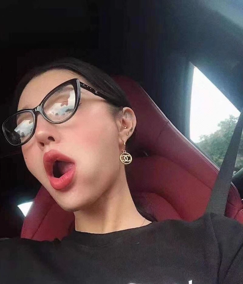 High accuracy Chanel Earrings