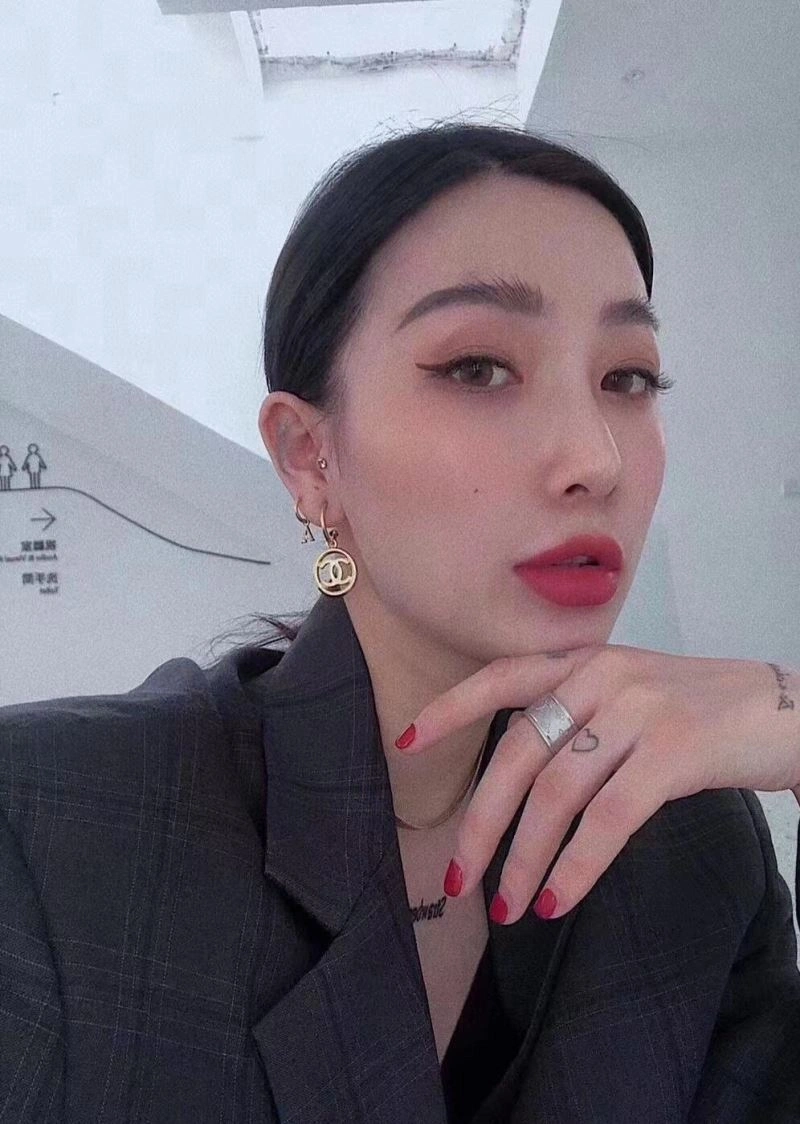 High accuracy Chanel Earrings
