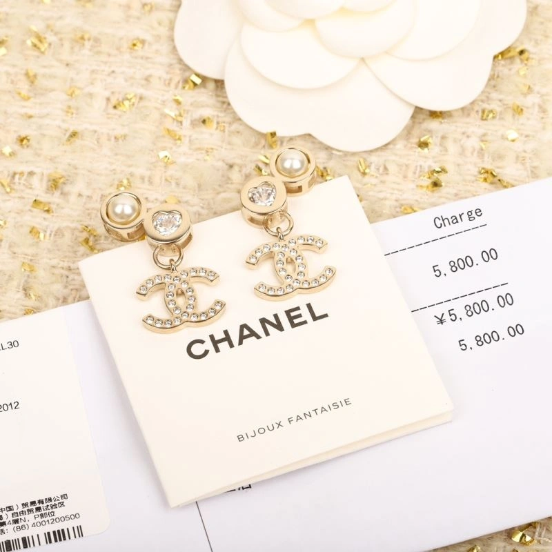 Top mirror Chanel Earrings