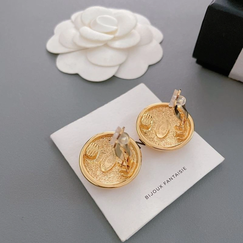 Top mirror Chanel Earrings