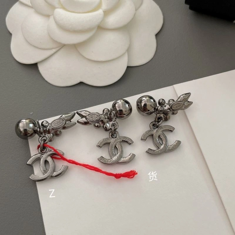 Low-cost Chanel Earrings
