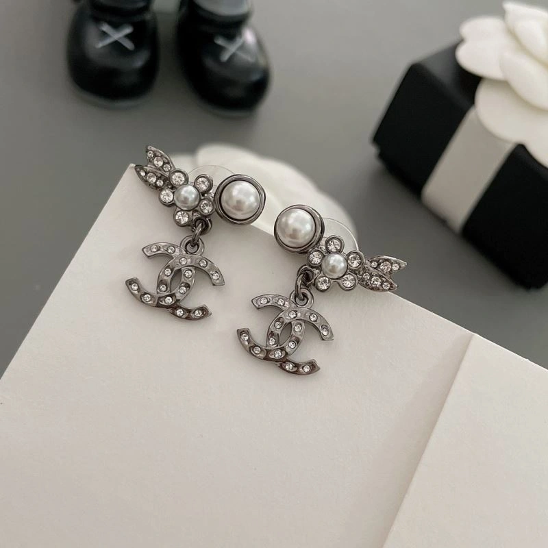 Low-cost Chanel Earrings