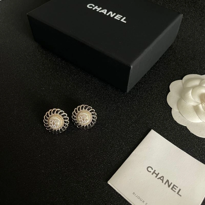 High accuracy Chanel Earrings