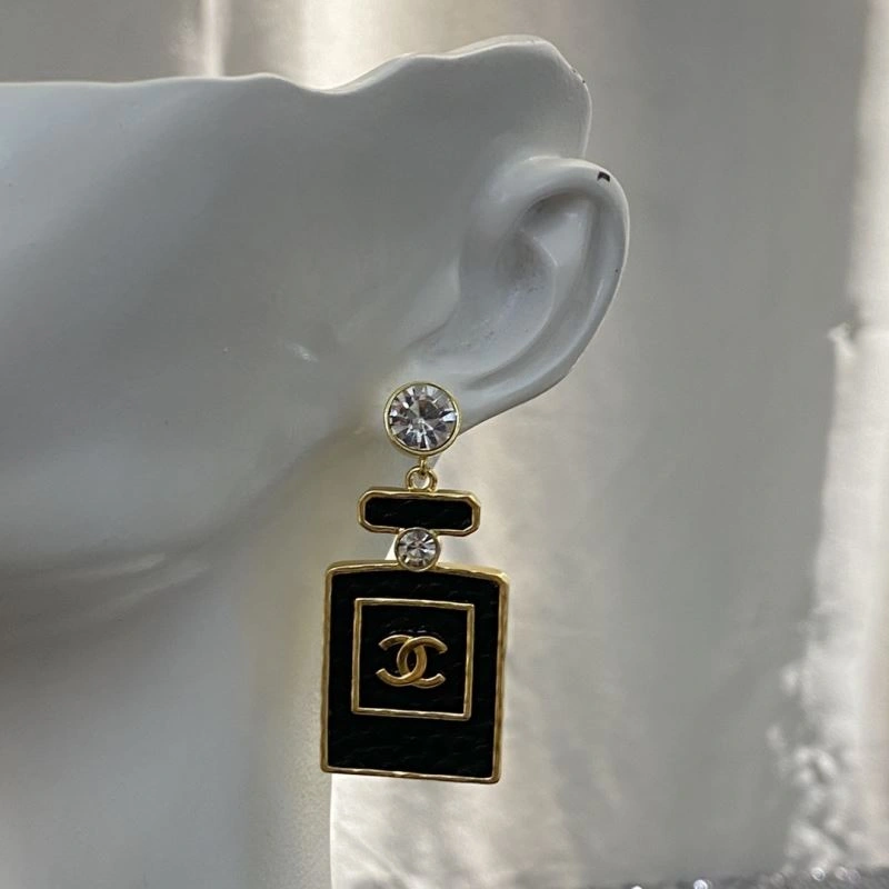 Top mirror Chanel Earrings