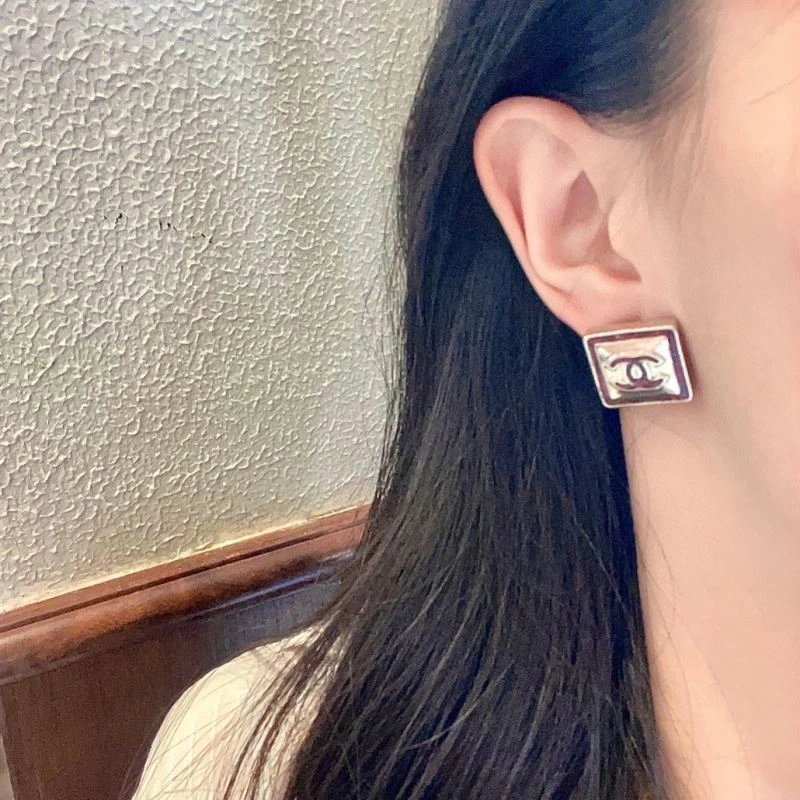High fidelity Chanel Earrings