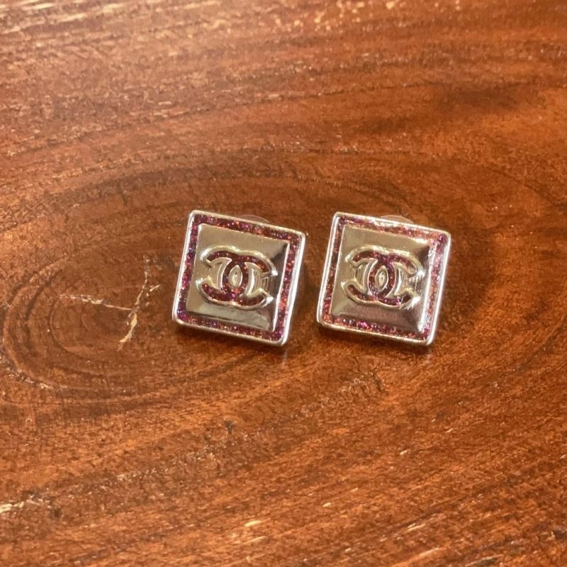 High fidelity Chanel Earrings