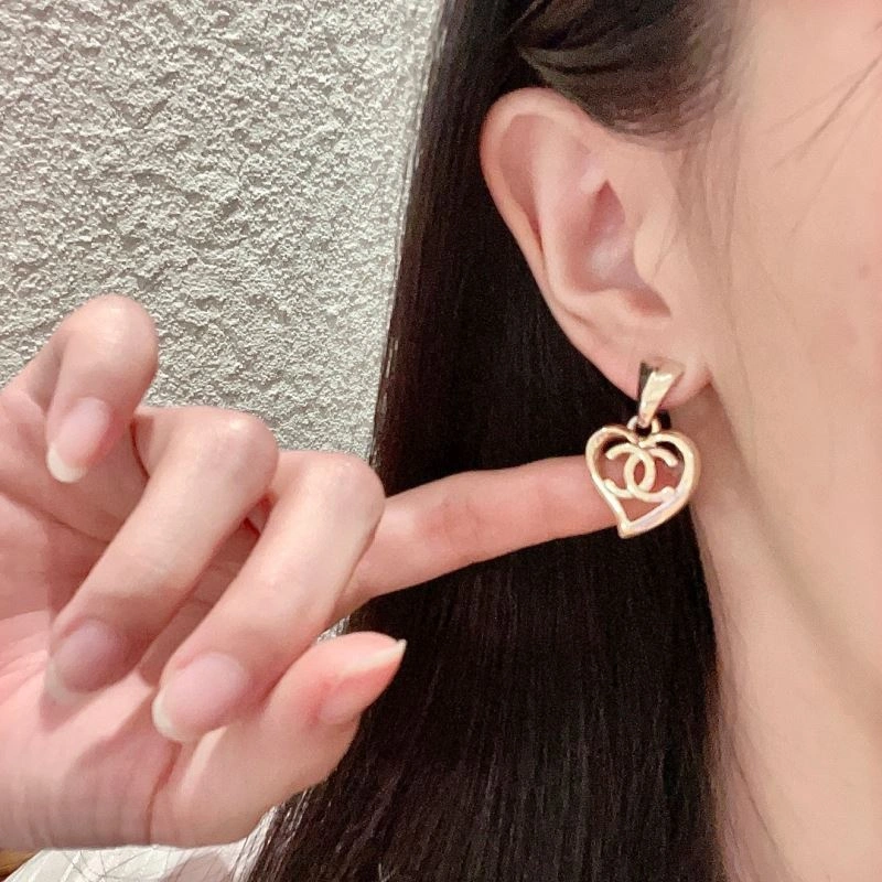 Low-cost Chanel Earrings