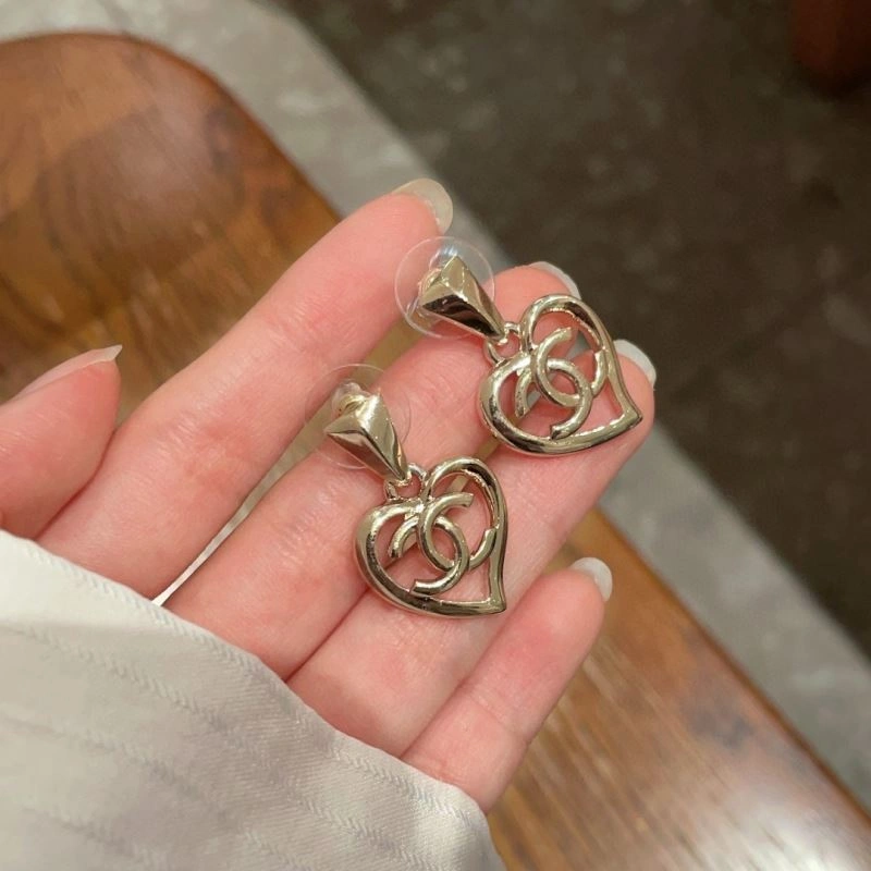 Low-cost Chanel Earrings