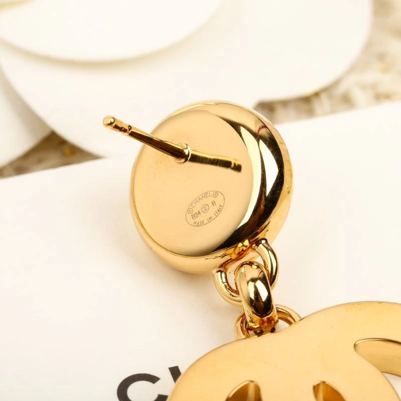 Top mirror Chanel Earrings