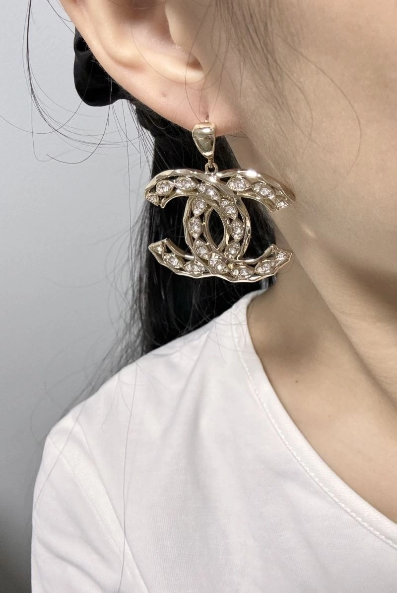Top match Chanel Earrings