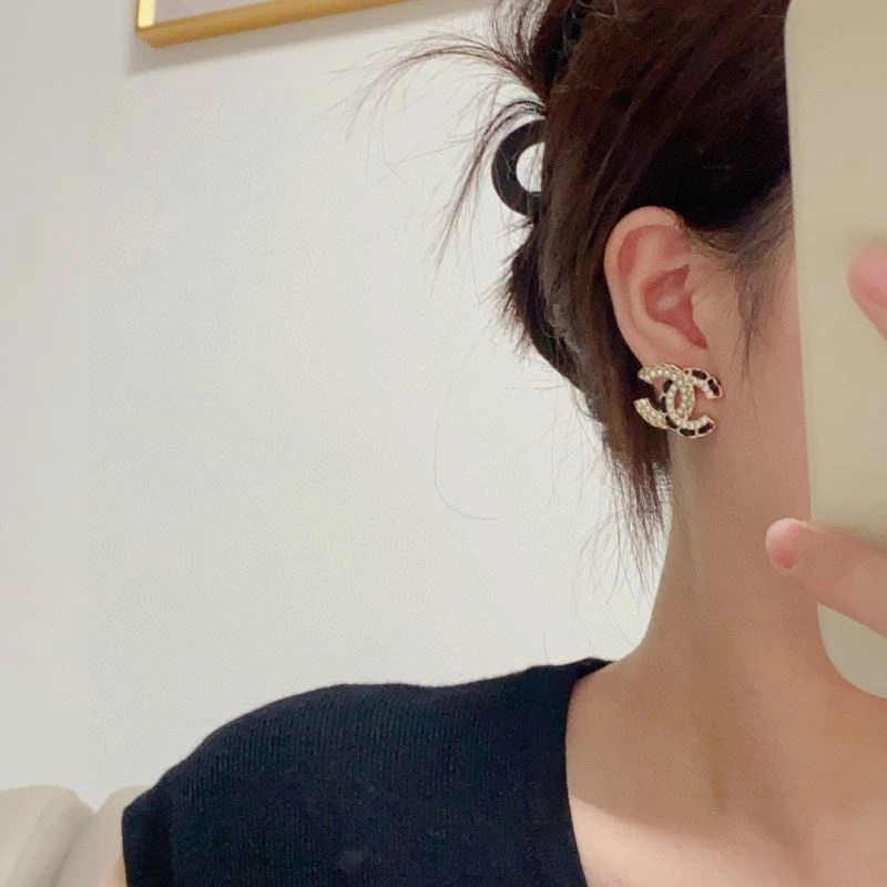 Accurate model Chanel Earrings