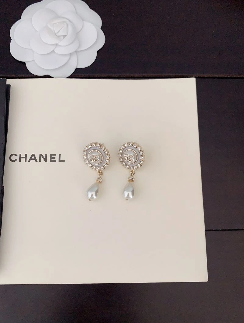 Low-cost Chanel Earrings