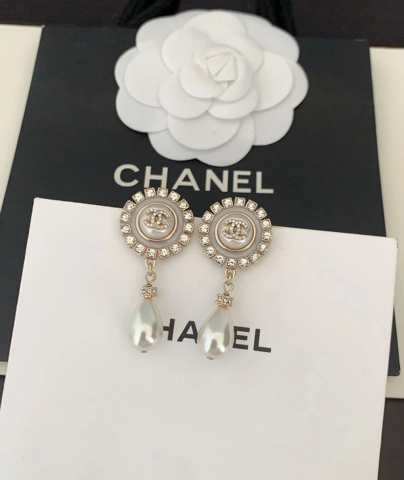 Low-cost Chanel Earrings