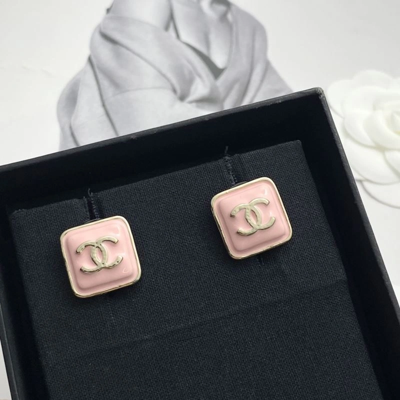 High accuracy Chanel Earrings