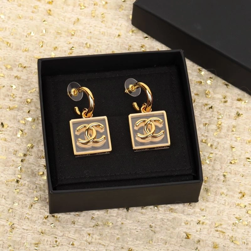 High accuracy Chanel Earrings
