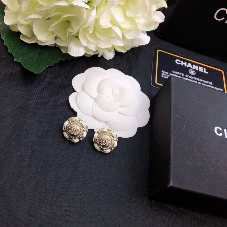 Low-cost Chanel Earrings
