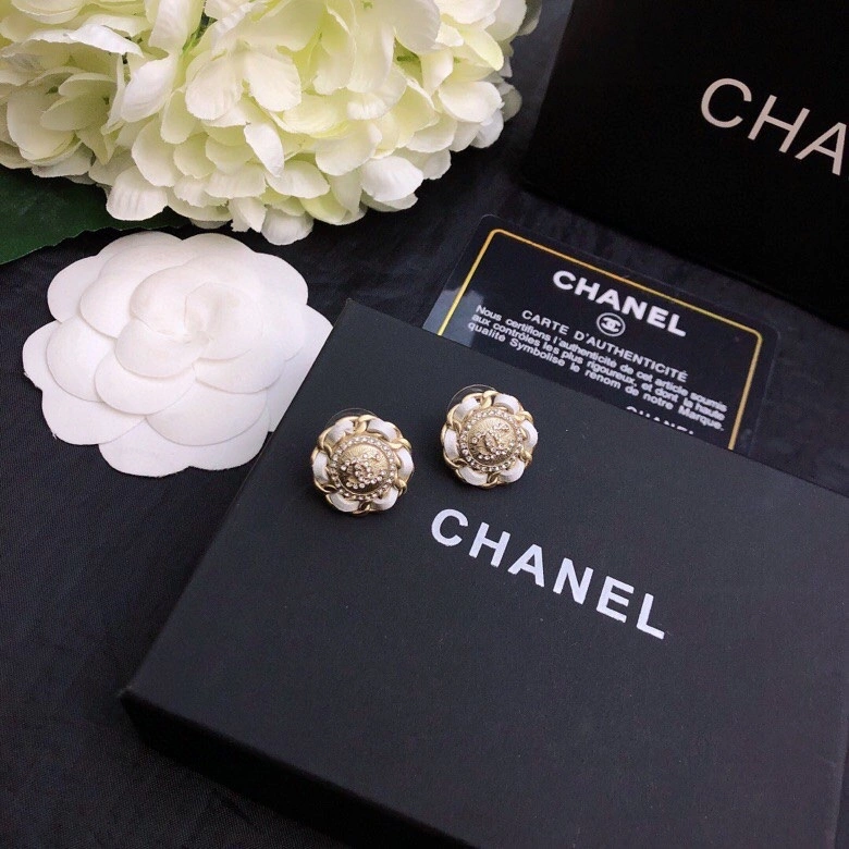 Low-cost Chanel Earrings