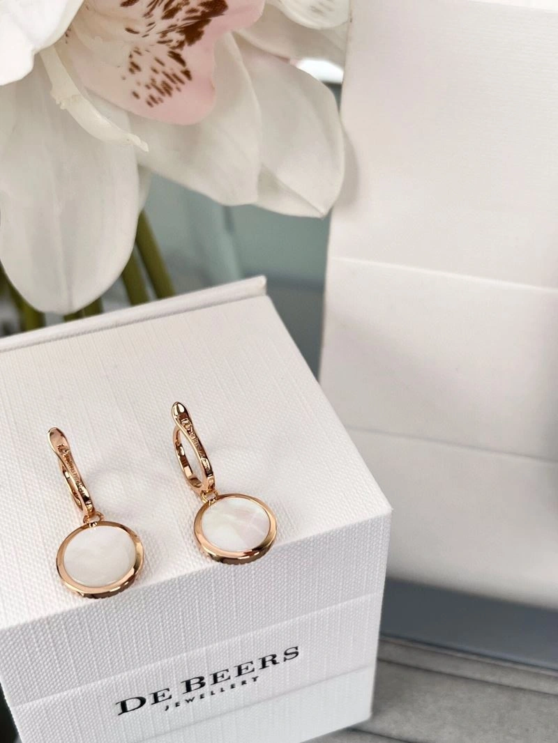 Top match Chanel Earrings