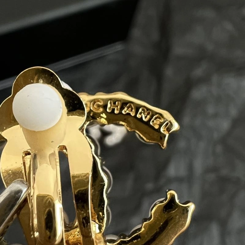 Brand-authenticated Chanel Earrings