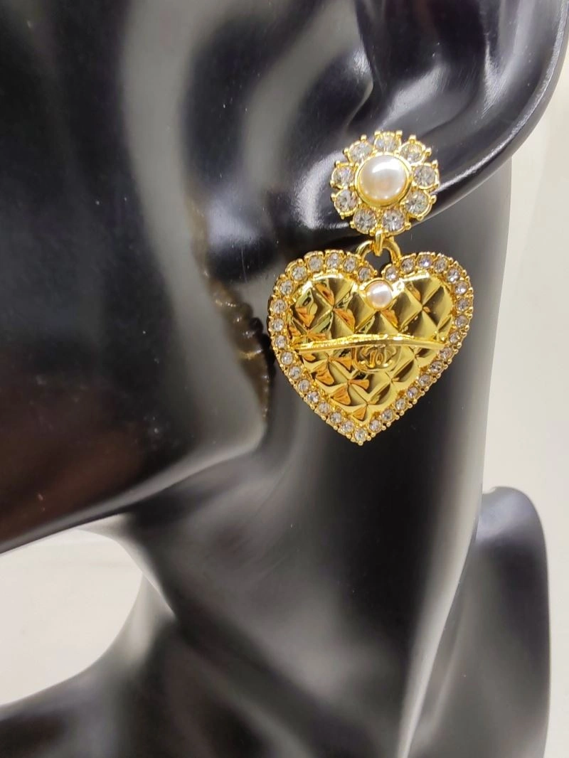 High accuracy Chanel Earrings