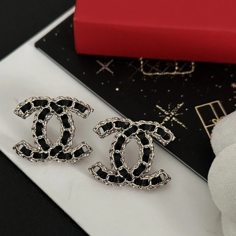 Accurate model Chanel Earrings
