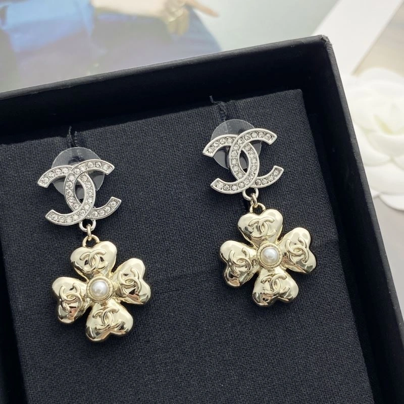 High accuracy Chanel Earrings