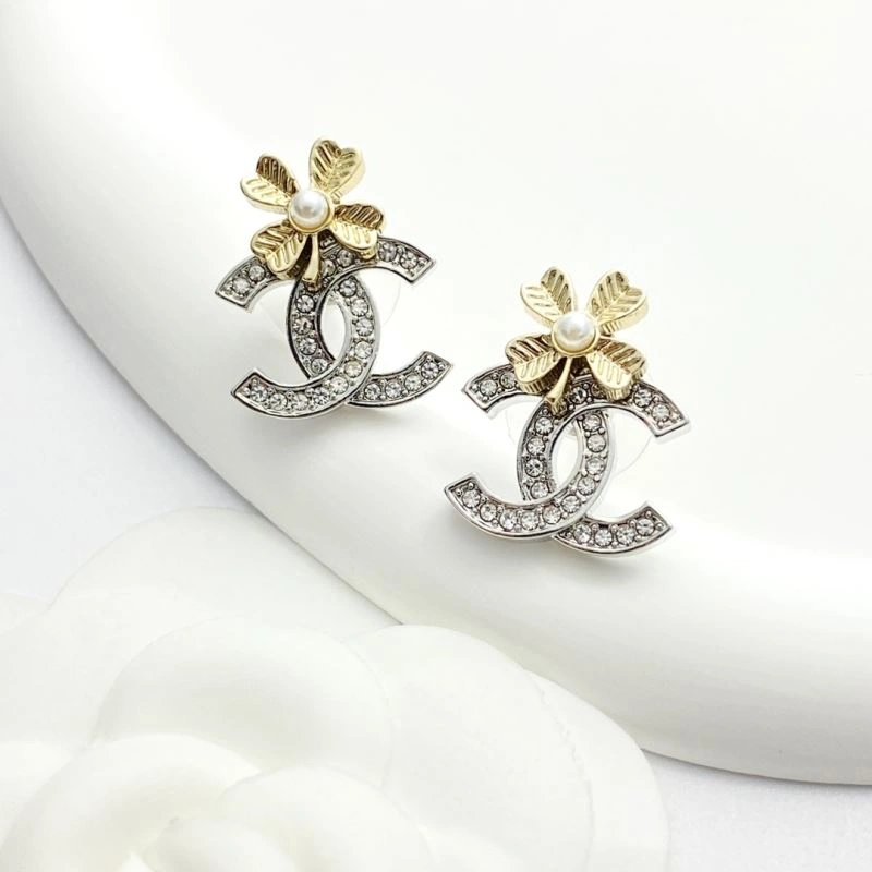Accurate model Chanel Earrings
