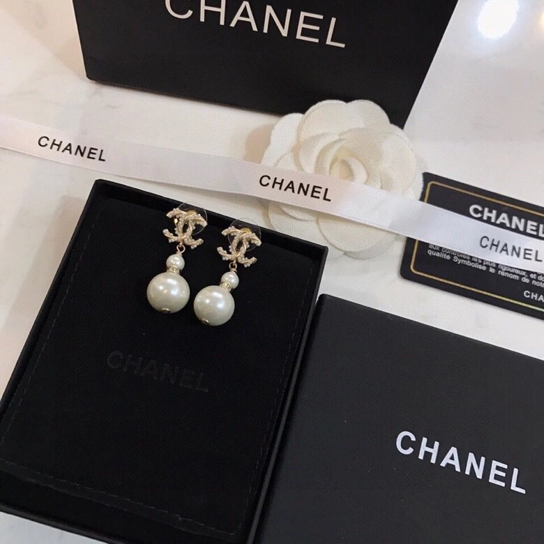 High accuracy Chanel Earrings