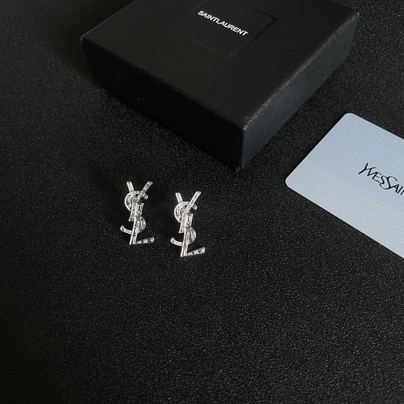 Exact replica Chanel Earrings