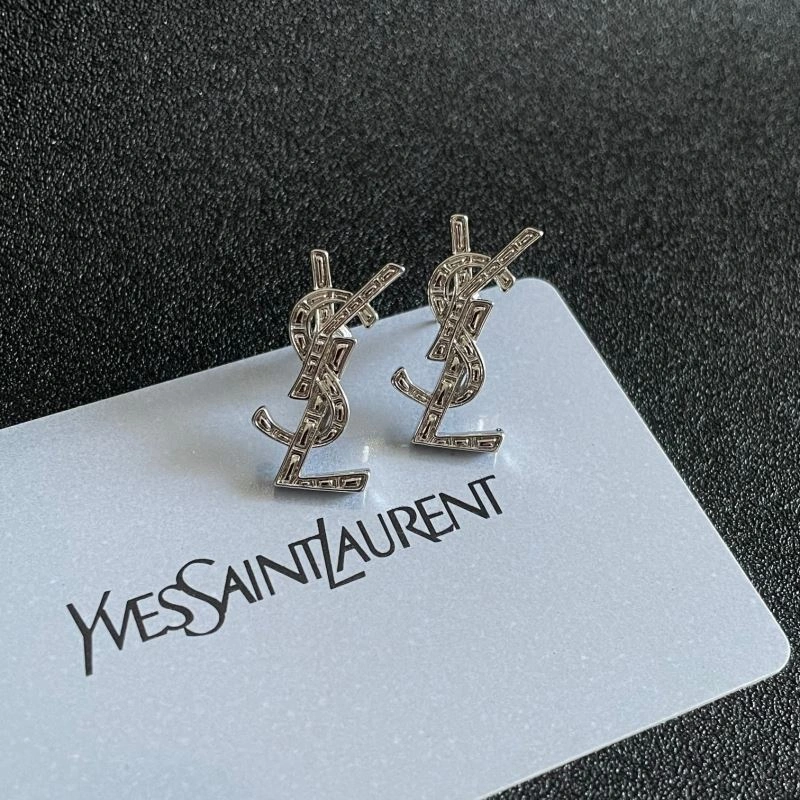 Exact replica Chanel Earrings