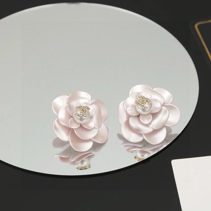High accuracy Chanel Earrings