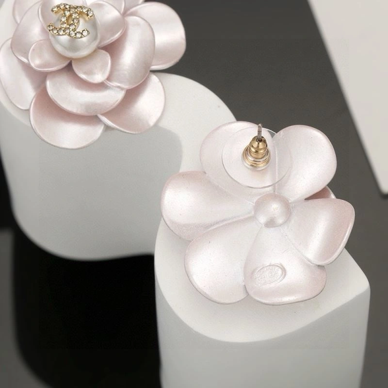 High accuracy Chanel Earrings