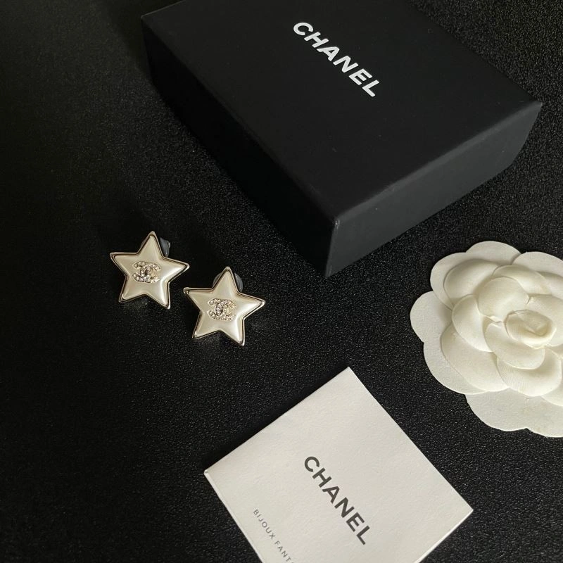 Low-cost Chanel Earrings